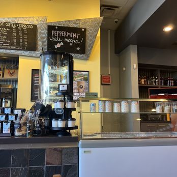 AUSTIN GRIND - Updated December 2025 - 85 Photos & 65 Reviews - 4005 W ...