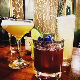 THE WHITE RABBIT - Updated December 2025 - 657 Photos & 439 Reviews ...