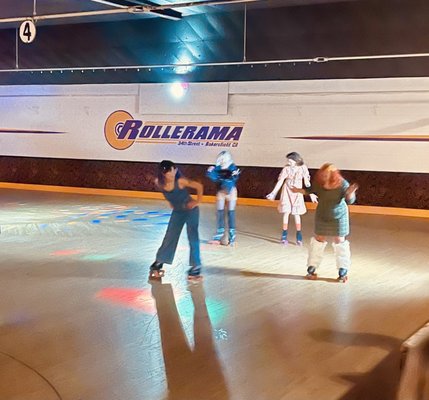 ROLLERAMA - Updated March 2025 - 19 Photos & 16 Reviews - 1004 34th St ...