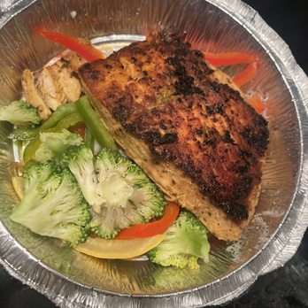 GREG’S COOKOUT - Updated July 2025 - 56 Photos & 26 Reviews - 3000 ...