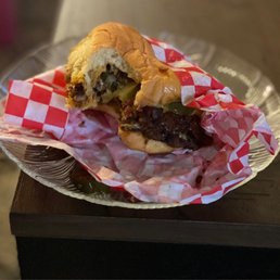 NFA BURGER - DUNWOODY - Updated July 2025 - 551 Photos & 570 Reviews ...