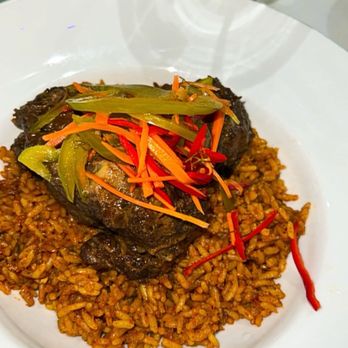 THE ICON RESTAURANT AND LOUNGE - Updated May 2025 - 105 Photos & 70 ...