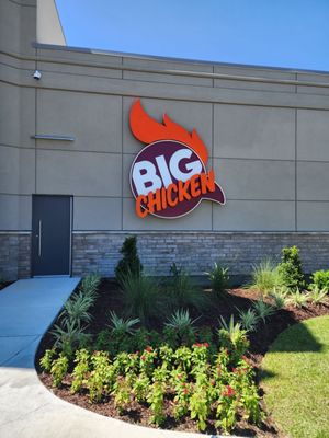 THE QUEEN BATON ROUGE - Updated April 2025 - 52 Photos & 10 Reviews ...