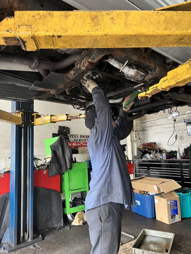 JOE’S AUTO REPAIR - Updated December 2025 - 10 Reviews - 101 University ...