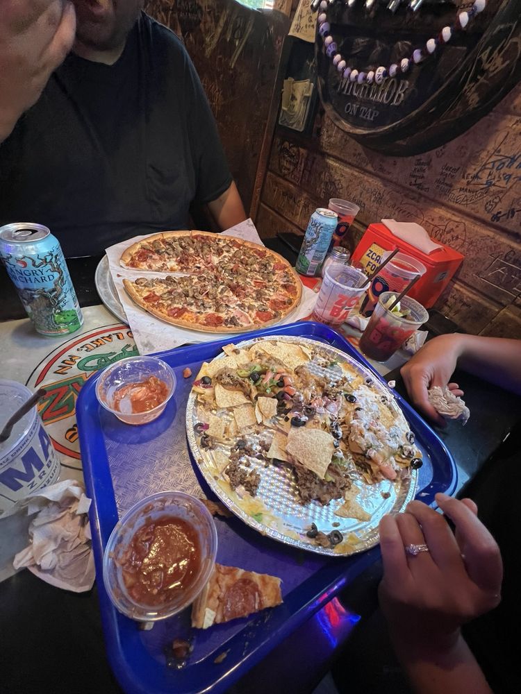 ZORBAZ - Updated December 2025 - 109 Photos & 101 Reviews - 402 W Lake ...