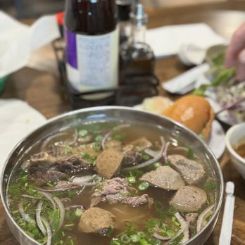 BA LE RESTAURANT - Updated September 2024 - 304 Photos & 285 Reviews ...