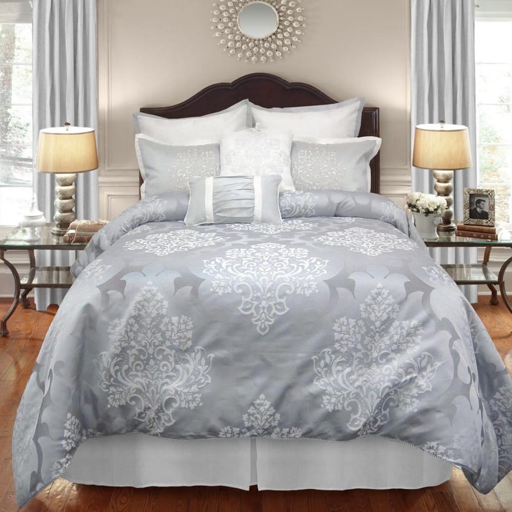 MAPLE HARBOUR - Updated January 2025 - 438 Rue Isabey, Montréal, Quebec ...