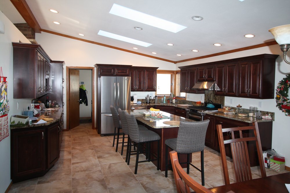 NU-LOOK KITCHENS - Updated June 2025 - 8964 Royal Wood Dr, Peosta, Iowa ...