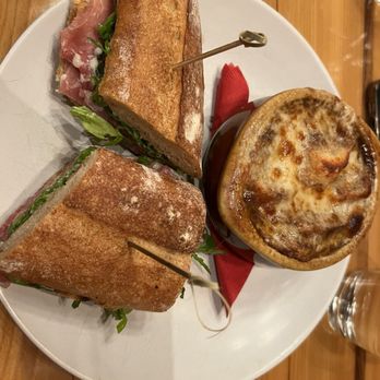 BRASSERIE PORTE ROUGE - Updated October 2024 - 79 Photos & 54 Reviews ...