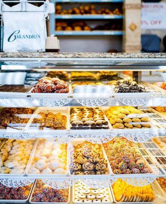 CALANDRA’S ITALIAN & FRENCH BAKERY - 200 Photos & 216 Reviews - 244 US ...