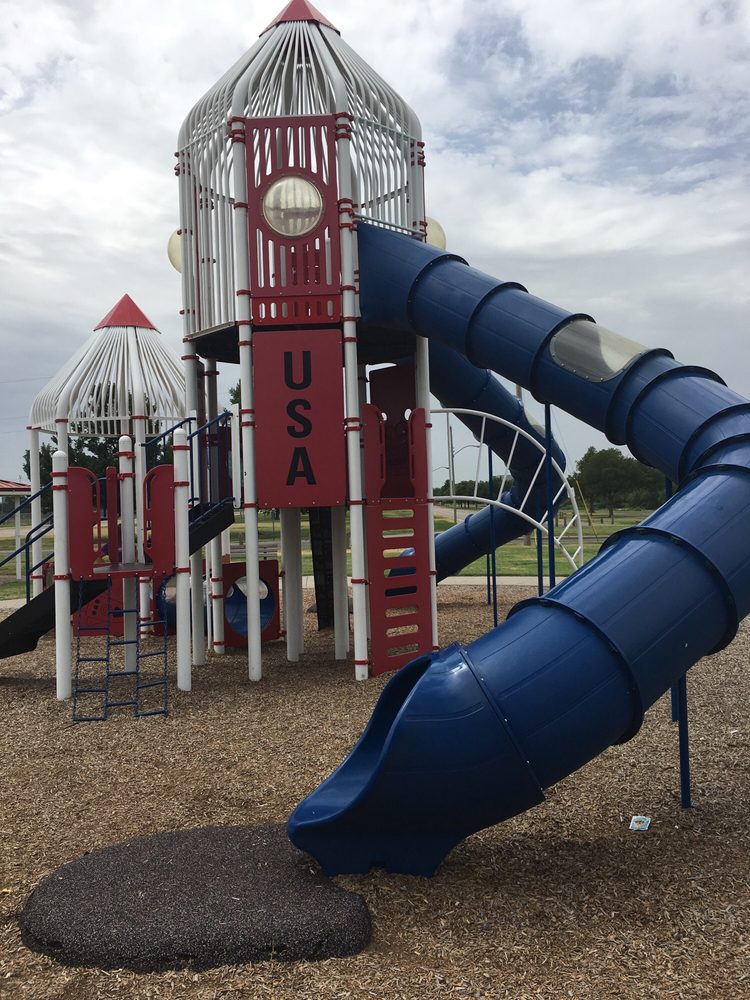 STARS & STRIPES PARK - 46 Photos & 14 Reviews - Parks - 3701 S Lake ...
