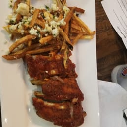 THE PUB AT 333 - Updated December 2025 - 188 Photos & 201 Reviews - 333 ...