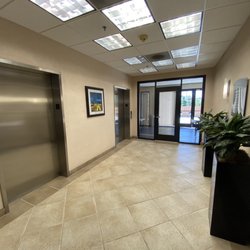 PARKVIEW MEDICAL GROUP - 24 Photos & 16 Reviews - 9041 Magnolia Ave ...