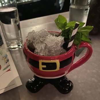 SOCIETY LOUNGE - Updated December 2025 - 355 Photos & 338 Reviews ...