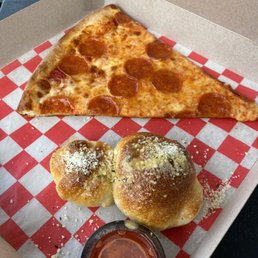 TOMASINO’S PIZZA - Updated August 2025 - 256 Photos & 349 Reviews ...