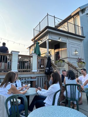 LANDMARK INN BAR & GRILLE - 176 Photos & 212 Reviews - 1352 Shermer Rd ...