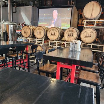 COWTOWN BREWING - Updated October 2025 - 365 Photos & 302 Reviews ...