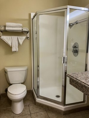 RAINCROSS HOTEL RIVERSIDE - Updated August 2025 - 19 Photos & 13 ...