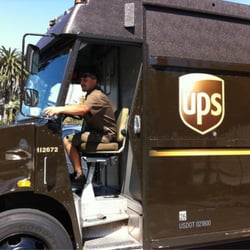 THE UPS STORE - 30 Photos & 122 Reviews - 5482 Wilshire Blvd, Los ...