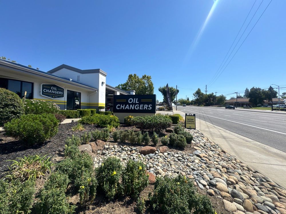 AUTOLUBE EXPRESS OIL CHANGE - Updated September 2025 - 15 Photos & 74 ...