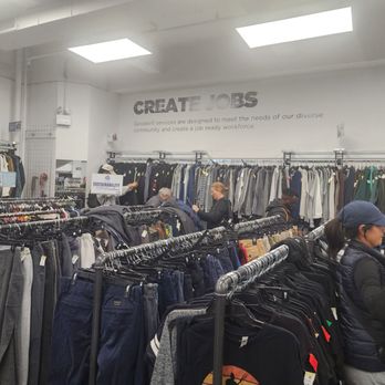 GOODWILL NYNJ STORE & DONATION CENTER - Updated September 2025 - 50 ...