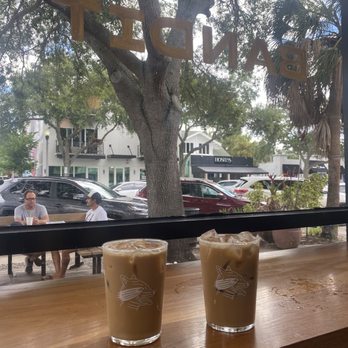 BANDIT COFFEE CO. - Updated November 2024 - 622 Photos & 456 Reviews ...