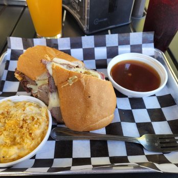 THE STATION - Updated August 2024 - 135 Photos & 124 Reviews - 600 N ...