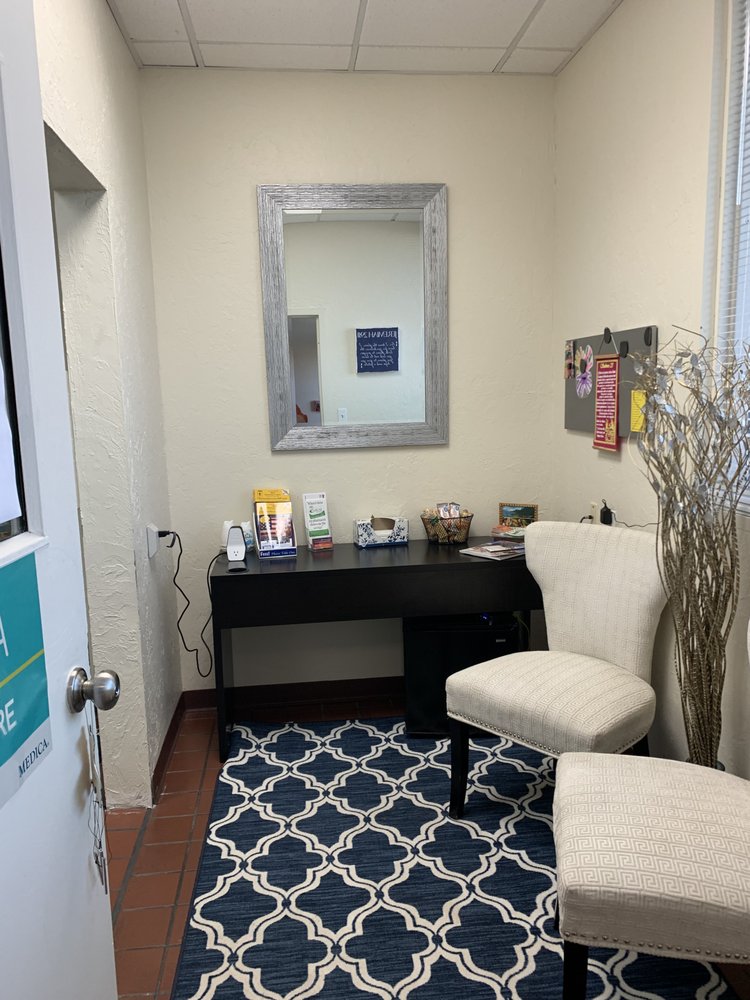 INSURE IT FORWARD - Updated May 2024 - 19 Photos - 2917 S Bryant Ave ...