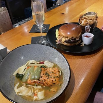 PINE RESTAURANT - Updated December 2025 - 231 Photos & 250 Reviews - 2 ...