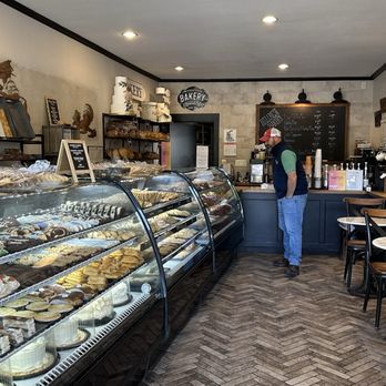 HILLCREST BAKERY - Updated October 2025 - 249 Photos & 306 Reviews ...