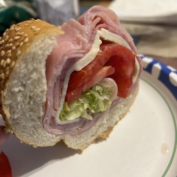 HEFTY LEFTY’S HOAGIES AND GRINDERS - Updated April 2025 - 66 Photos ...