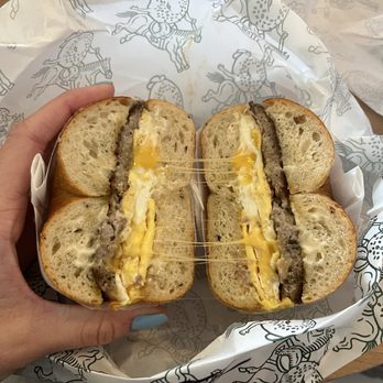HOWDY BAGEL - Updated September 2025 - 434 Photos & 265 Reviews - 5421 ...