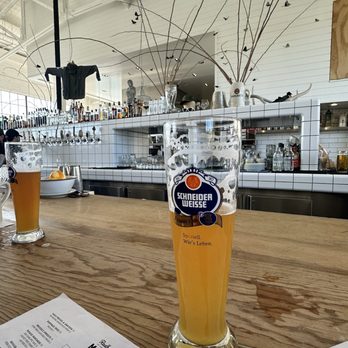 RADHAUS - Updated May 2024 - 1133 Photos & 650 Reviews - 2 Marina Blvd ...