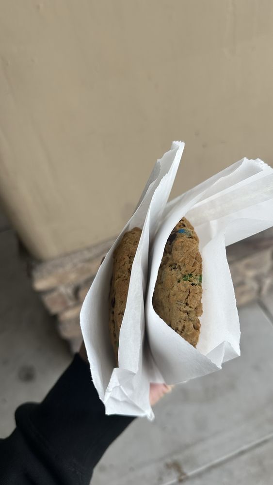 HOT BOX COOKIES - Updated April 2025 - 100 Photos & 42 Reviews - 1825 E ...