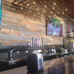 TACO DIVE - Updated June 2025 - 32 Photos & 16 Reviews - 401 E New ...