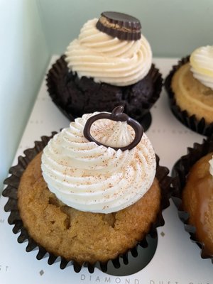 DIAMOND DUST - 48 Photos & 39 Reviews - 747 E College Ave, Decatur ...