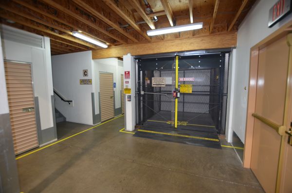 STOR ROOM - Updated July 2025 - 25 Photos - 1900 NE 181st Ave, Portland ...