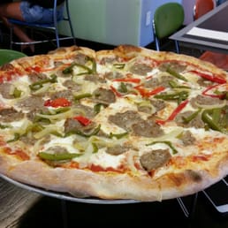 HELLO PIZZA - Updated December 2025 - 118 Photos & 185 Reviews - 3904 ...