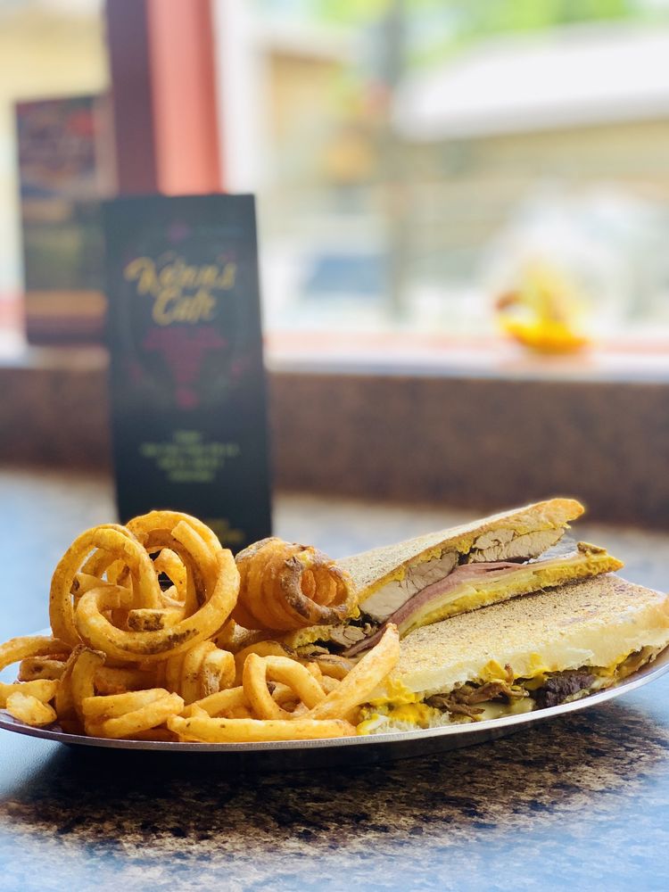 KAREN’S CAFE - 44 Photos & 61 Reviews - 699 Jersey Ave, Greenwood Lake ...