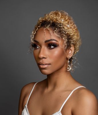 SIERRA LYNN STYLES - Updated January 2025 - 27 Photos - St. Petersburg ...