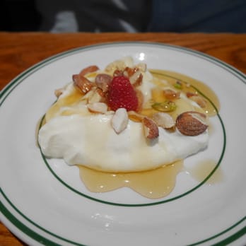 LEMONIA - Updated May 2024 - 89 Photos & 104 Reviews - 89 Regents Park ...