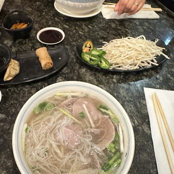 PHO CHANDLER - Updated December 2024 - 637 Photos & 948 Reviews - 4055 ...