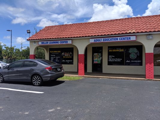 MILLER LEARNING CENTER - 261 N University Dr, Plantation, Florida ...