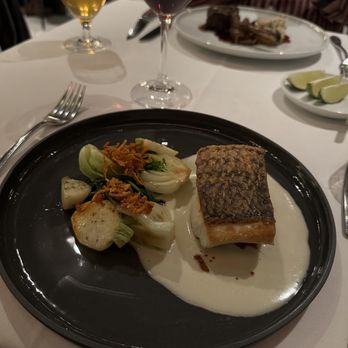 MONARQUE - Updated December 2024 - 748 Photos & 225 Reviews - 406 Rue ...