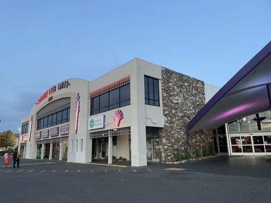 COUNTRY CLUB LANES - Updated January 2026 - 252 Photos & 319 Reviews ...