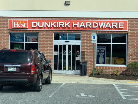 DUNKIRK HARDWARE & HOME CENTER - 13 Photos - 10745 Town Center Blvd ...