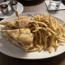 TABLE 51 - Updated January 2026 - 77 Photos & 30 Reviews - 5475 Rue des ...