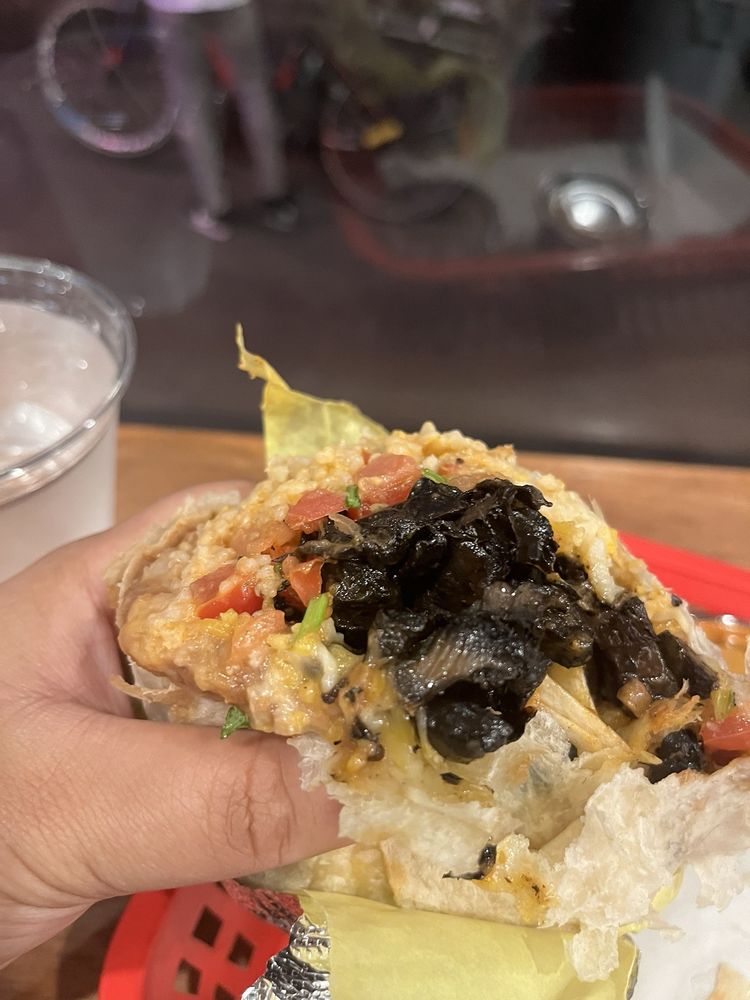 ELECTRIC BURRITO - Updated July 2025 - 41 Photos & 36 Reviews - 307 W ...