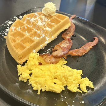 WALLY WAFFLE - Updated June 2025 - 166 Photos & 290 Reviews - 845 W ...