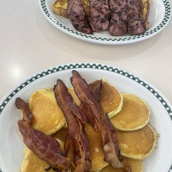 AMERICANA DINER - Updated September 2025 - 182 Photos & 249 Reviews ...